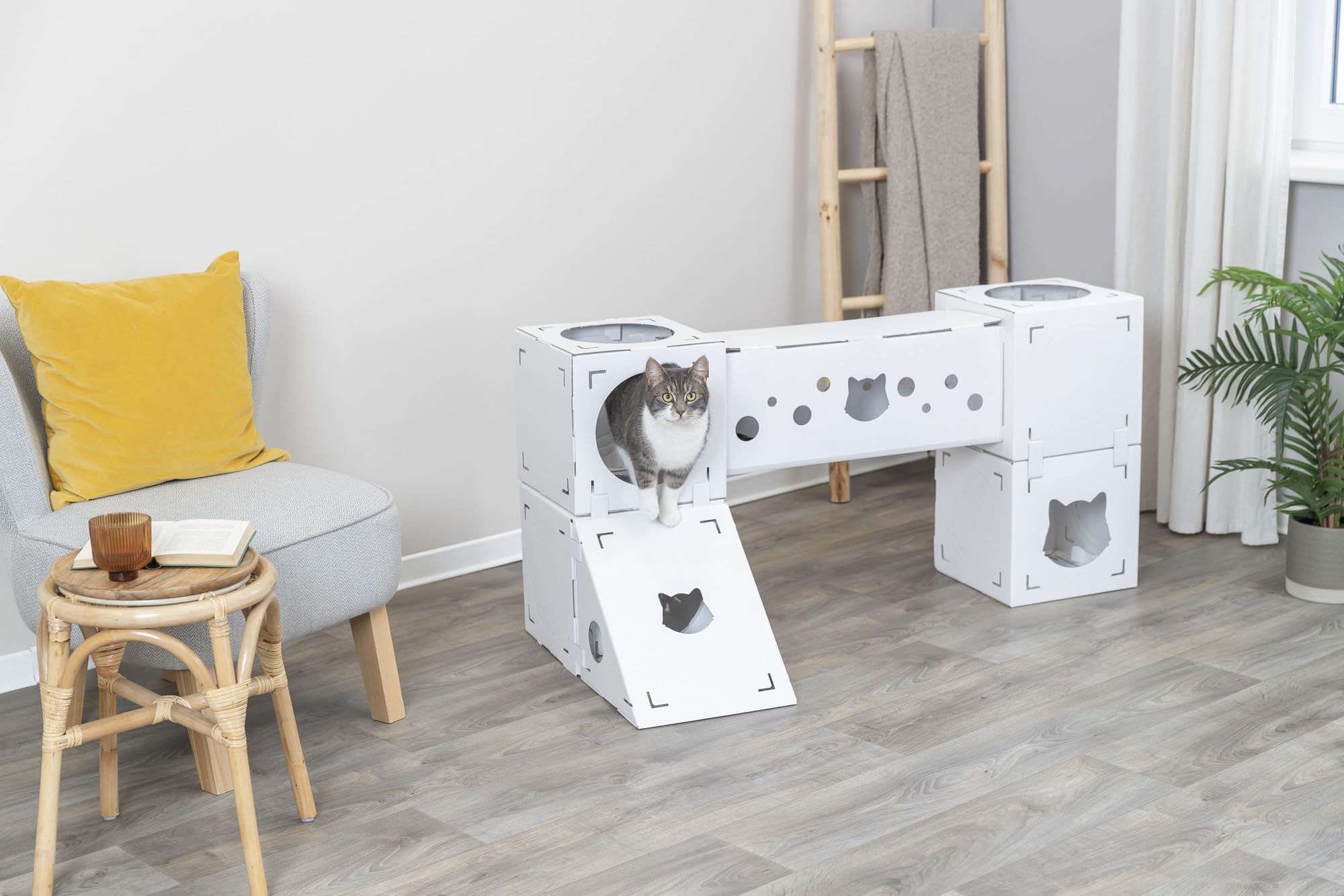 Snapklik.com : TRIXIE Finca Felice Modular Cardboard Cat Condo