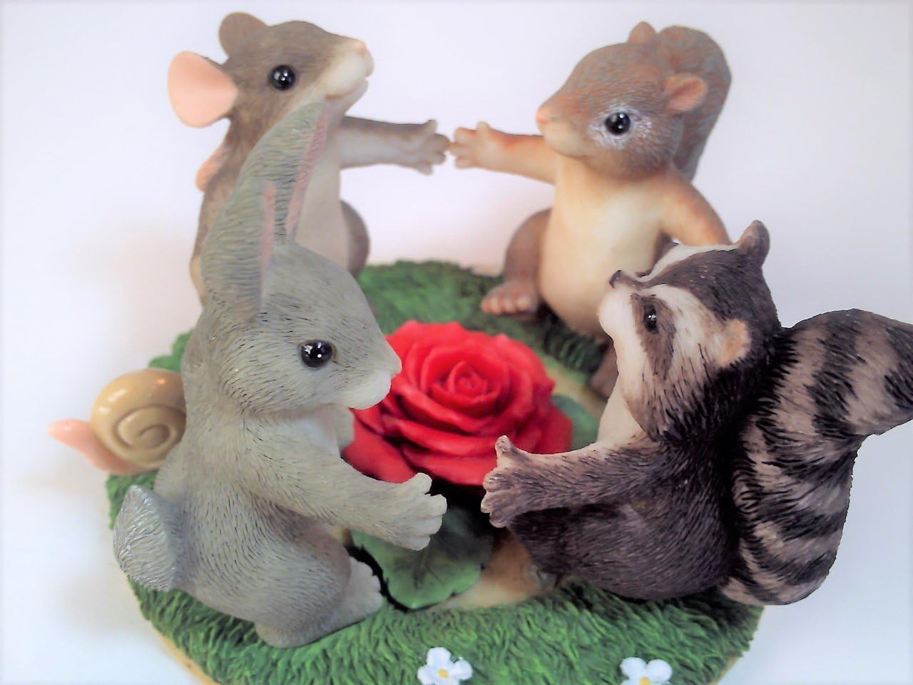 Amazon.com: Charming Tails: Ring Around The Rosie : Home & Kitchen