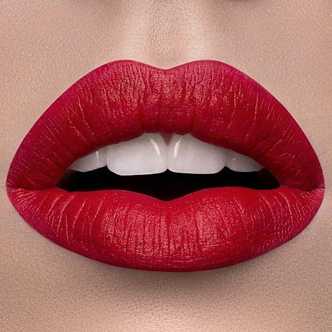 Buy Khushi Macc Combo Compact, 2 Lispstick, Eyelashes, Conceller, Kajal ...