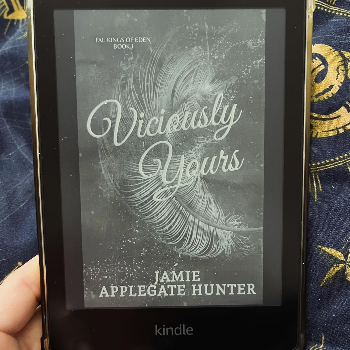 Viciously Yours: Standalone Fantasy Fated Mates Romance (Fae Kings of ...