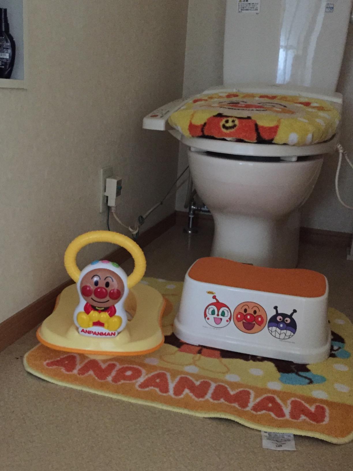 Amazon.co.jp: OSK オーエスケー アンパンマン 手おけ BA-11 ホワイト : おもちゃ