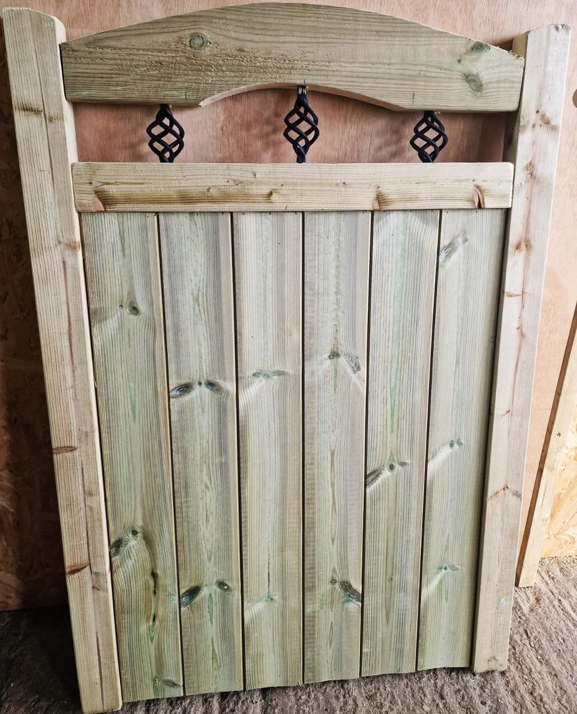 MD Carpentry Workshop Wooden Garden Dome Gate Pedestrian Gate, Pressure ...