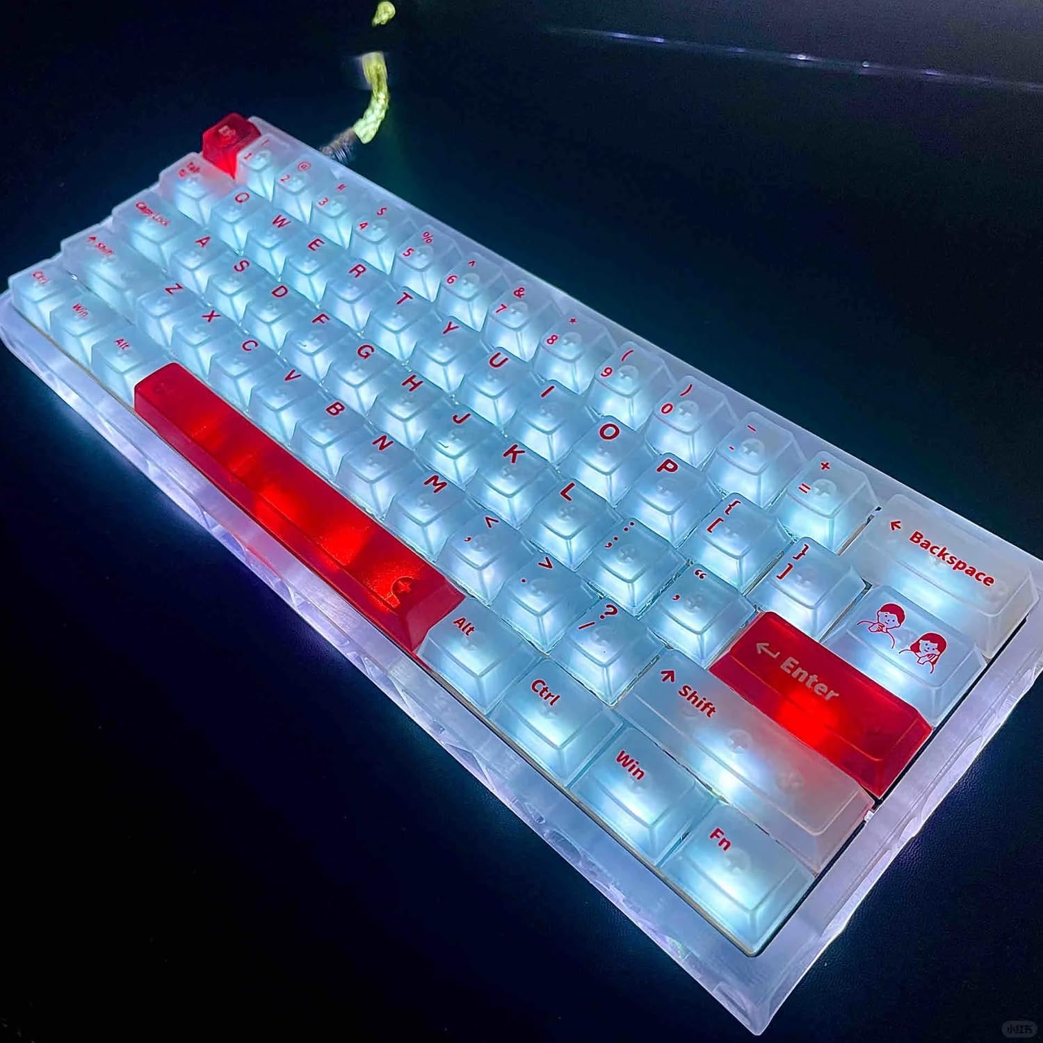 Amazon.co.jp: White Clear Keycaps - 151 keys Transparent Cherry Profile ...