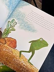 An Extraordinary Egg: Lionni, Leo, Lionni, Leo: 9780679893851: Amazon ...