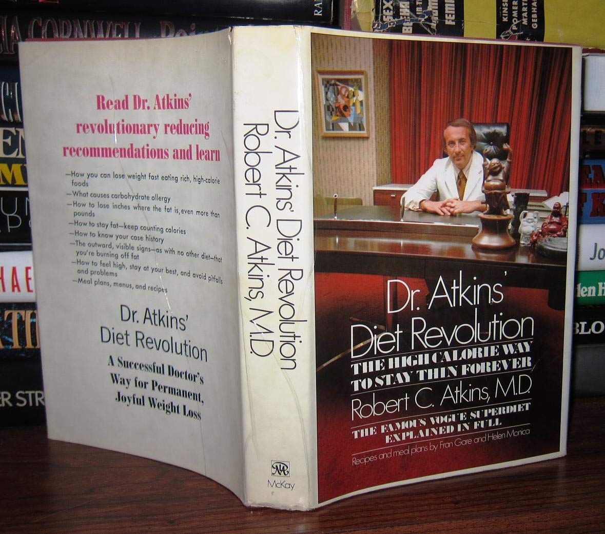 Dr. Atkins' Diet Revolution: Robert C. Atkins M.D.: Amazon.com: Books