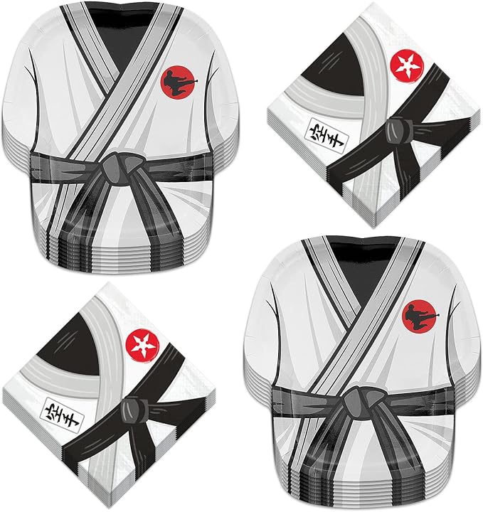 Amazon.com: Ninja Party Supplies - Ninja Warrior Paper Dinner Plates ...