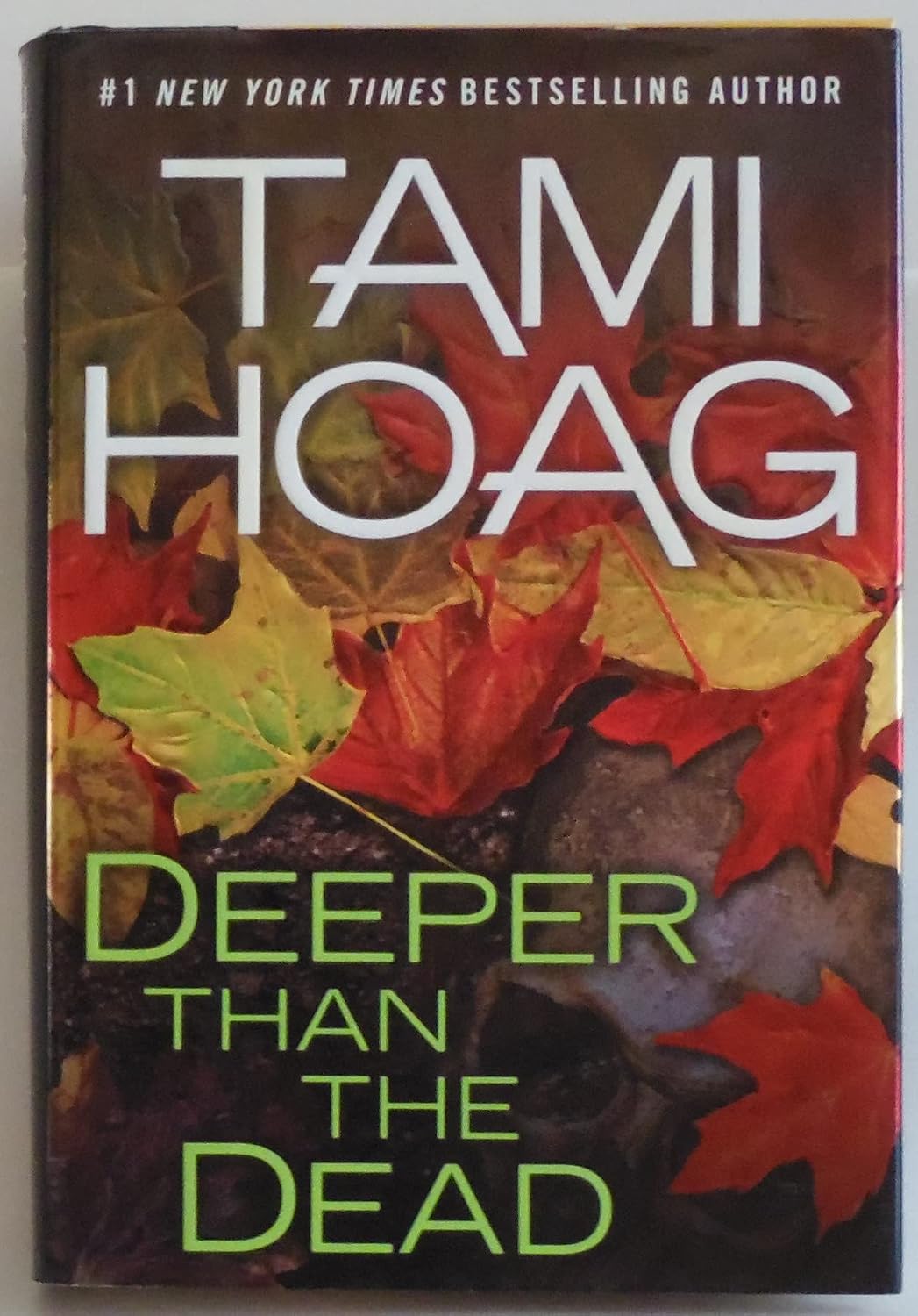 Amazon.com: Deeper Than the Dead: 9780525951308: Hoag, Tami: Books