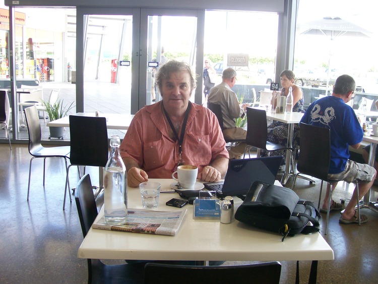 Amazon.com: Robert Morrice: books, biography, latest update