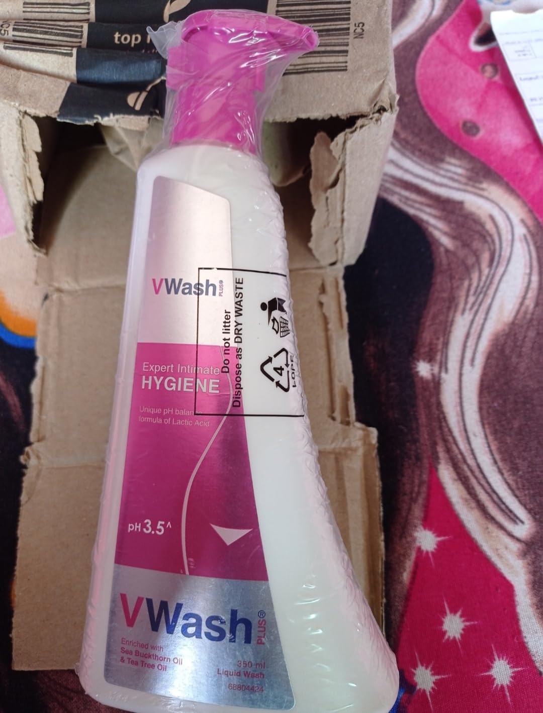 VWash Plus Expert Intimate Hygiene, 350ml, Hygiene Wash for Women ...