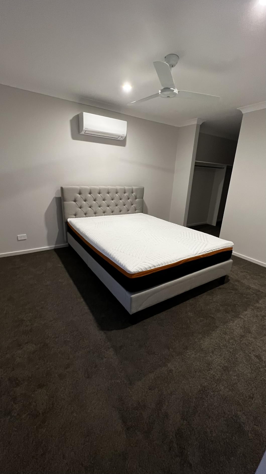 Zinus Queen Bed Frame Misty Bed Mattress Base, Light Grey | Upholstered ...