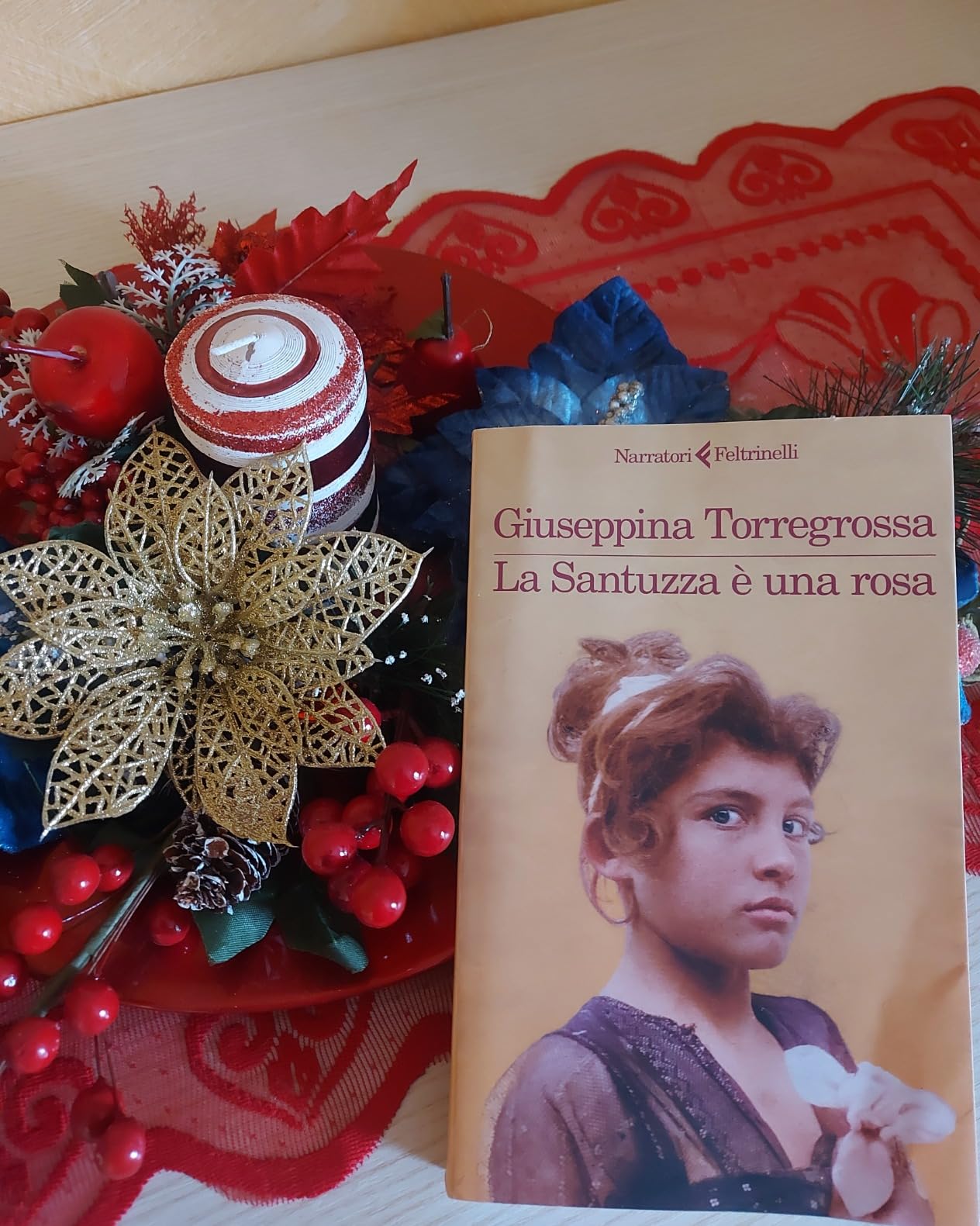 La Santuzza è una rosa : Torregrossa, Giuseppina: Amazon.it: Libri