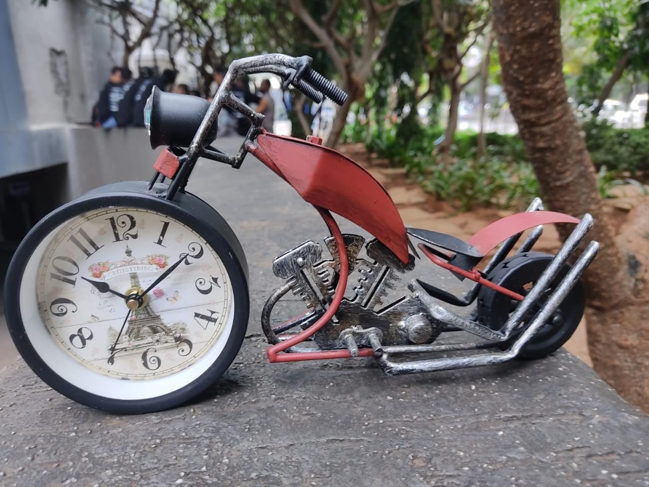 zahab Vintage Motorbike Shape Junk and Rusted Look Tabletop Clock for ...