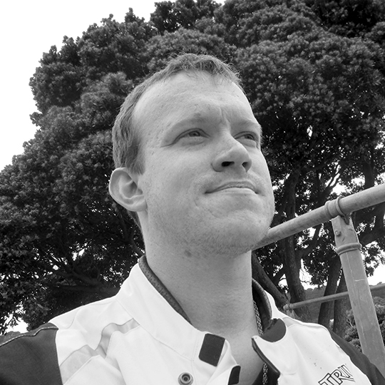 Amazon.com: Geoffrey Thomas: books, biography, latest update
