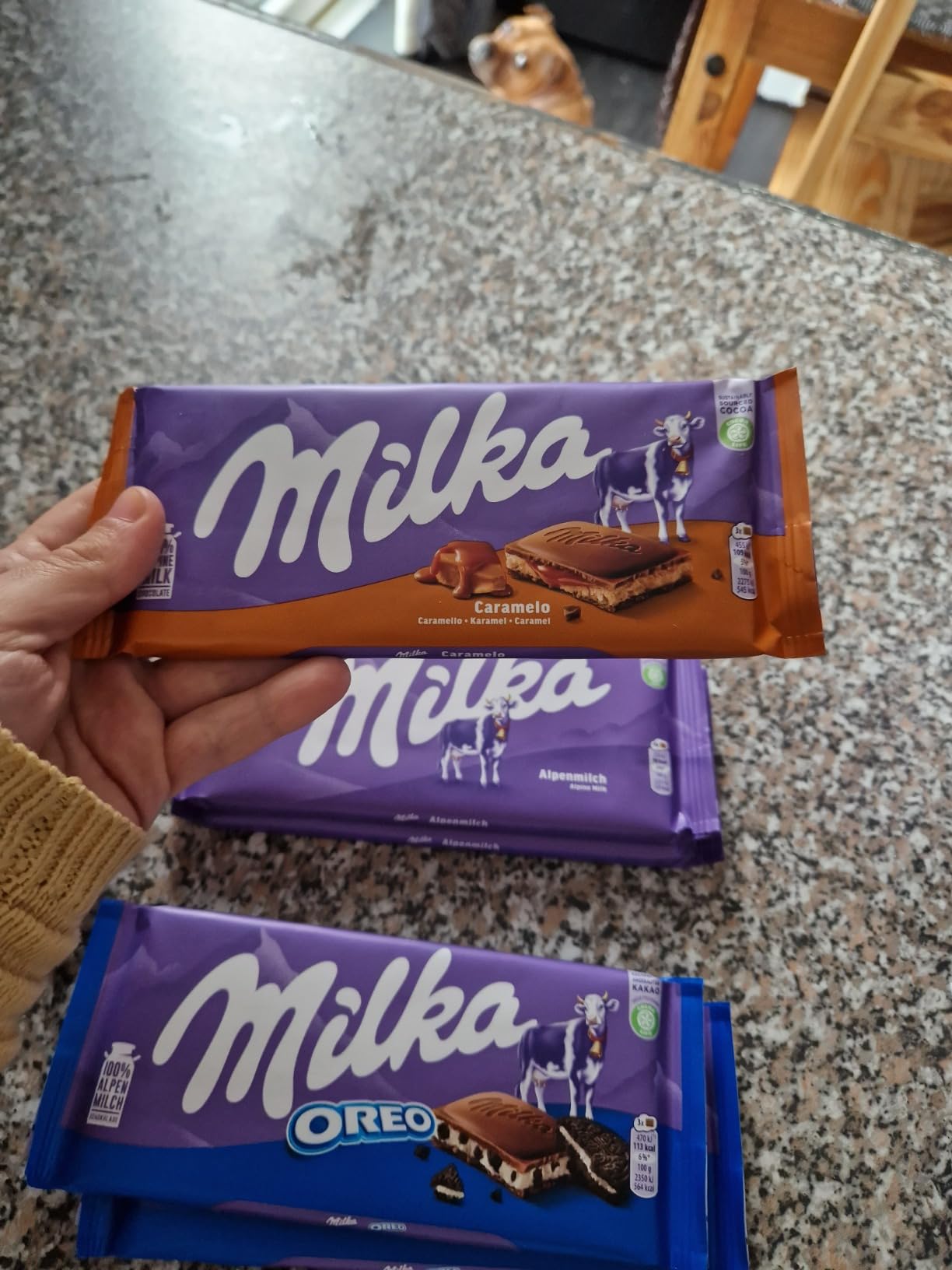 Milka Selection Gift Sharing Bulk Box, Assorted Chocolate Tablets ...