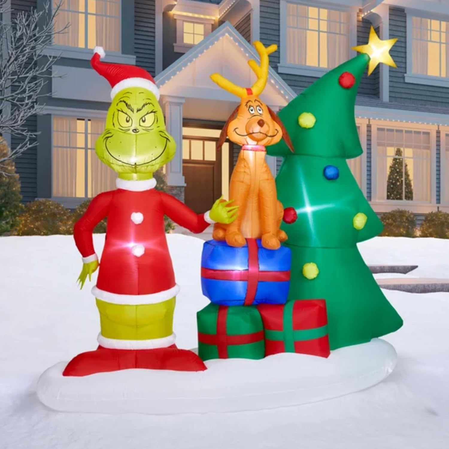Amazon.com: 6.8 ft Gemmy Inflatable Grinch and Max Christmas Yard Scene ...
