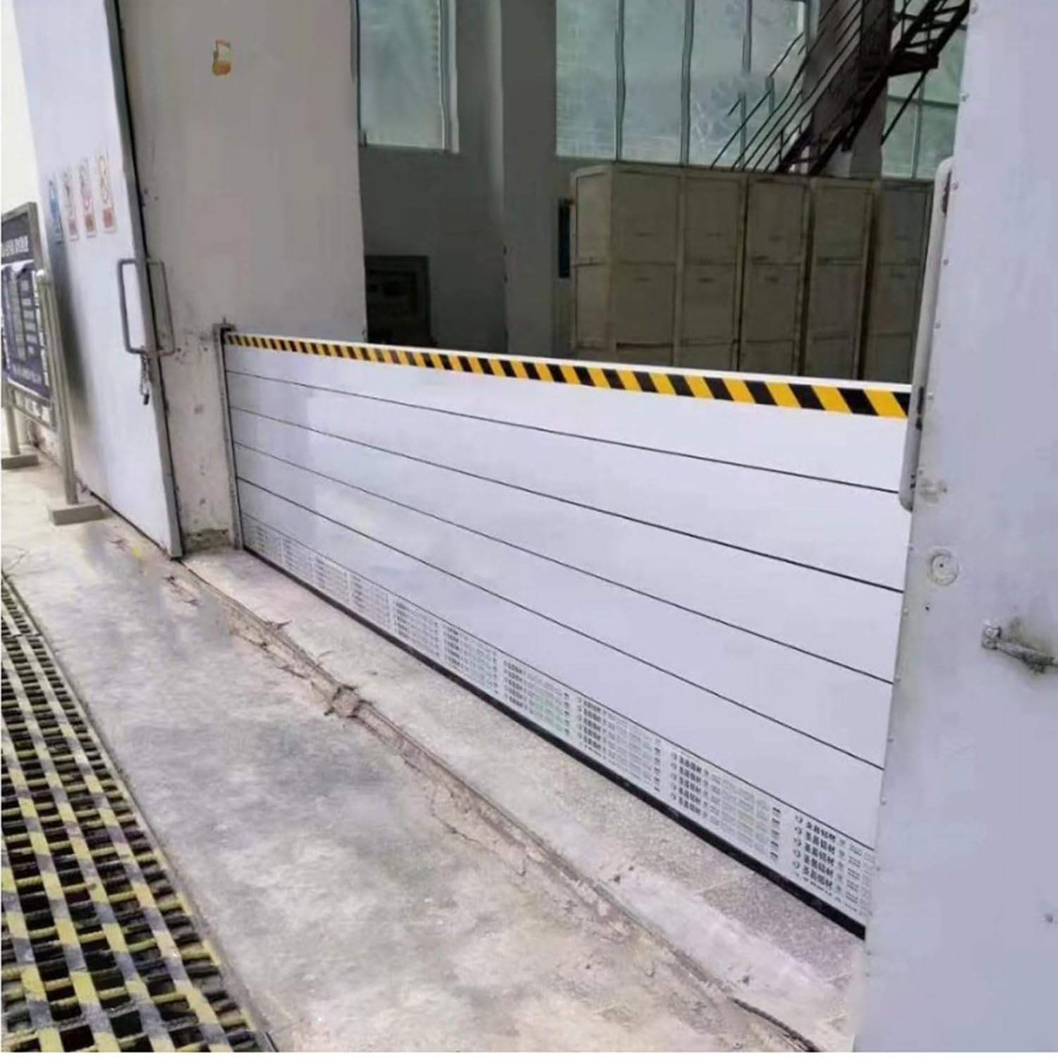 Amazon.co.jp: Reusable Industrial Flood Barrier Baffle, Removable ...