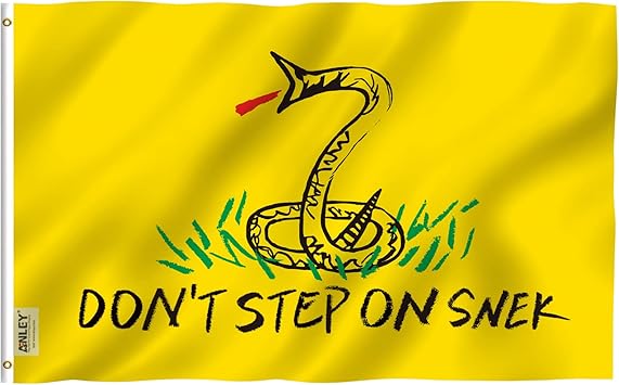 Amazon.com : Anley Fly Breeze 3x5 Foot Don't Step on Snek Flag - Vivid ...