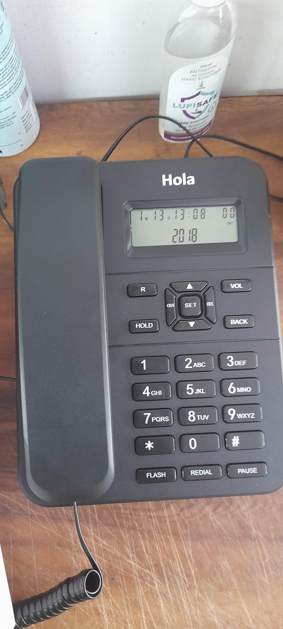 Hola ! Tc 700 Cordless 2.4Ghz Landline Phone with Caller Id Display ...