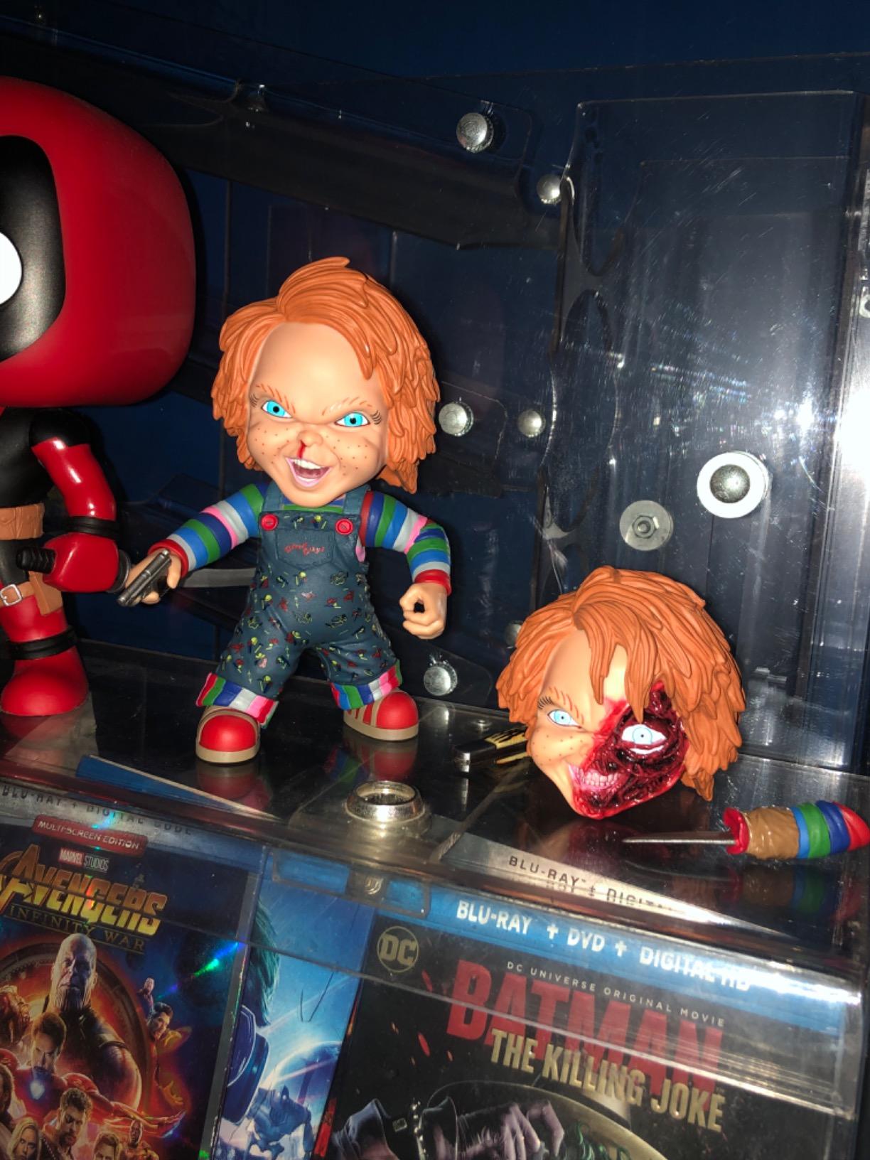 Amazon.com: Mezco Chucky Deluxe 6" Designer Series Plastic Figure in ...