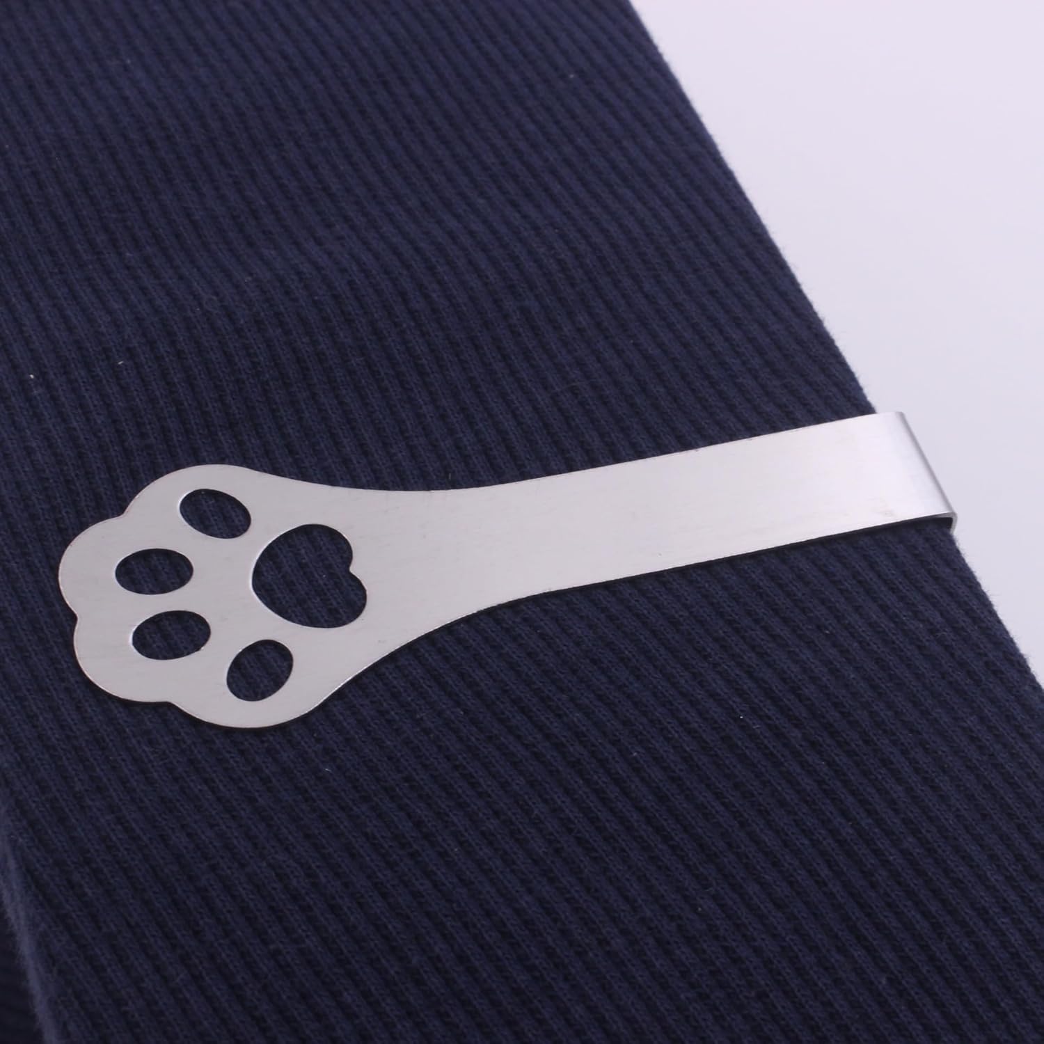 Amazon.com: CUNGLIN Tablecloth Clips for Outdoor Thick Tables 10 Pack ...