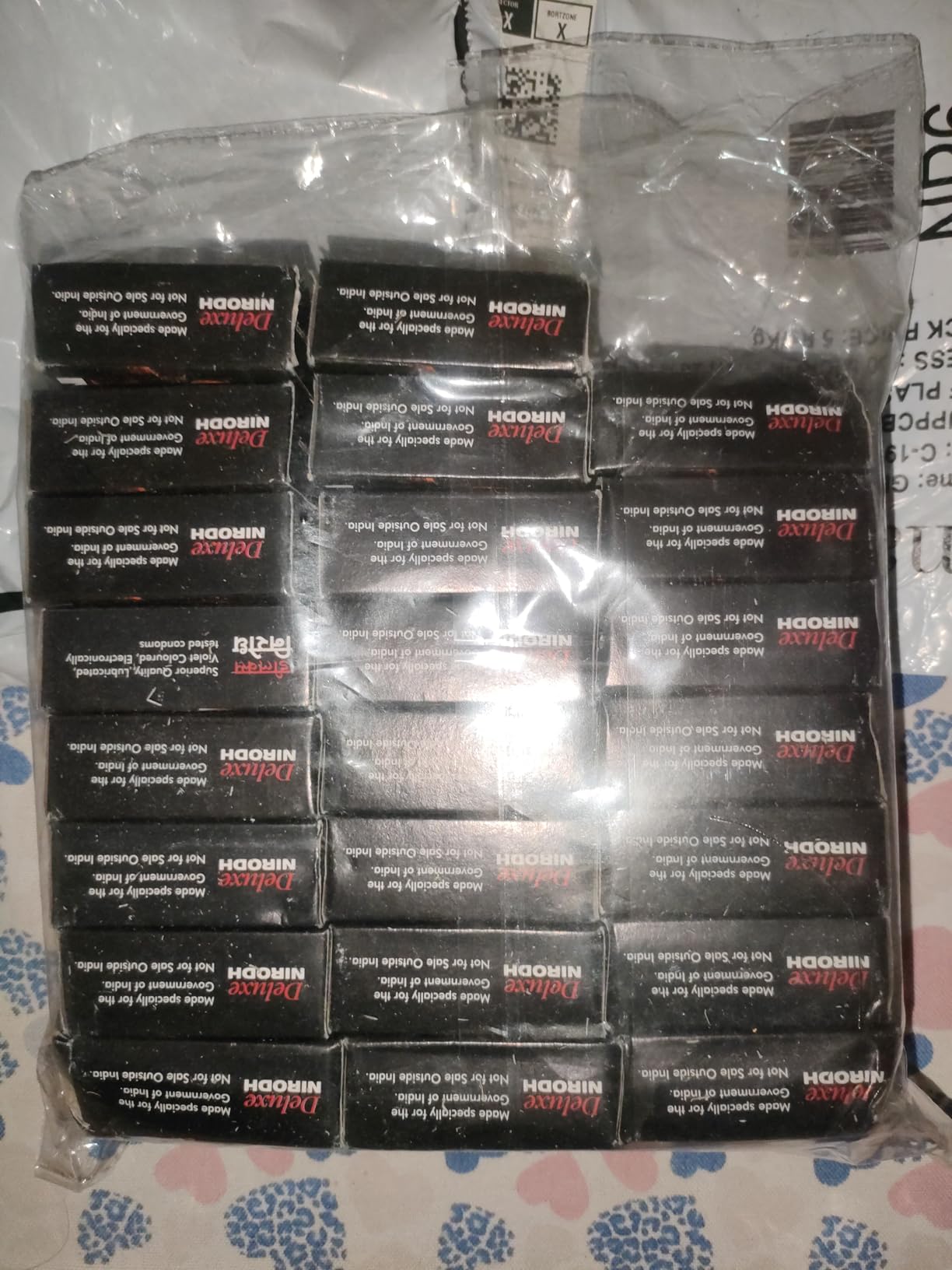 Buy HLL Deluxe Nirodh Condoms-120 count Online at Low Prices in India ...