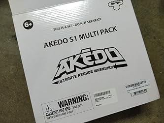 Amazon.com: Akedo Ultimate Arcade Warriors Bundle - Mini Battling ...
