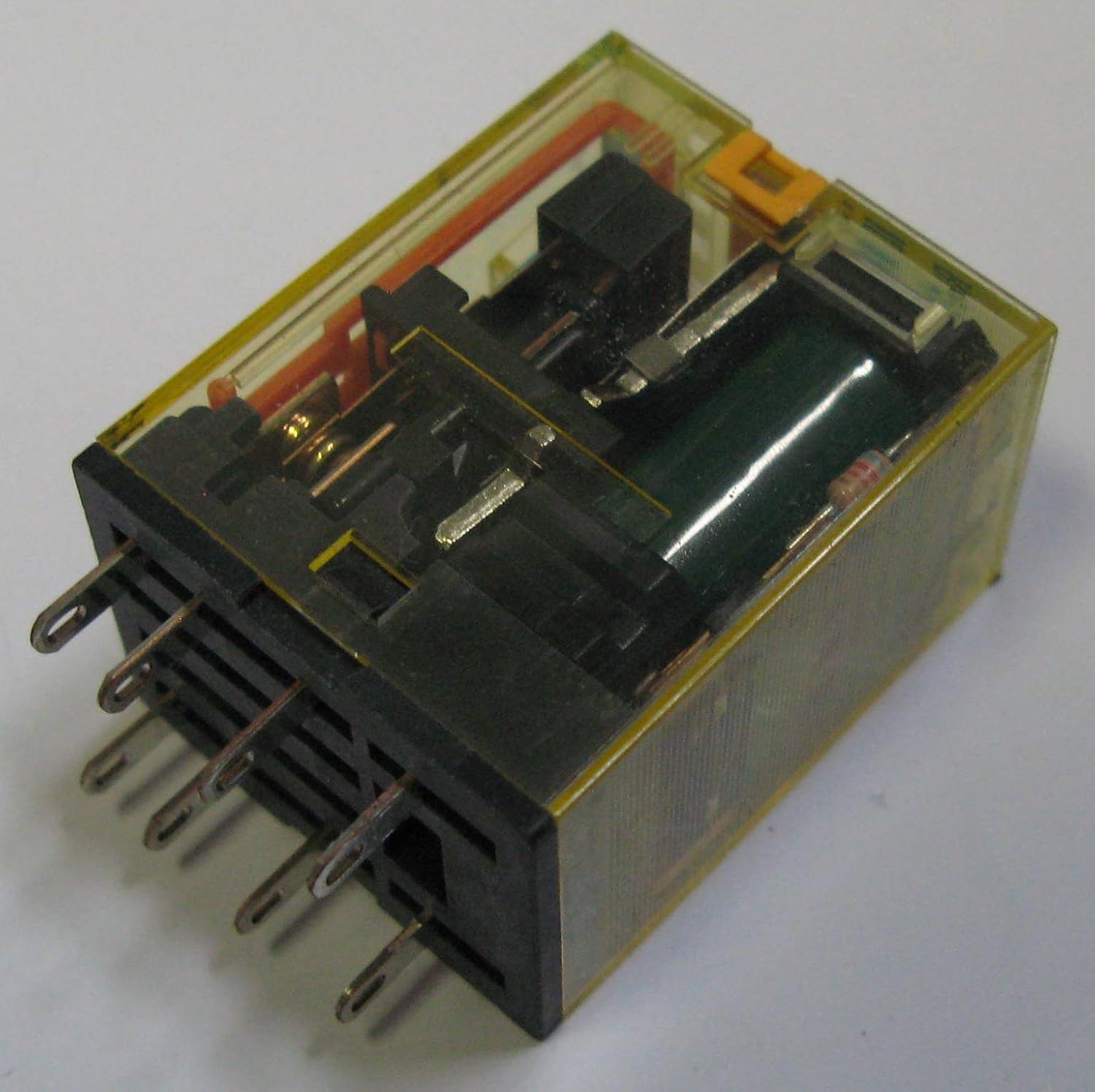 Buy IDEC RU2S-M-D24 SNAP-ON Marking Plates, Blade TERMINALS, 24 VDC ...