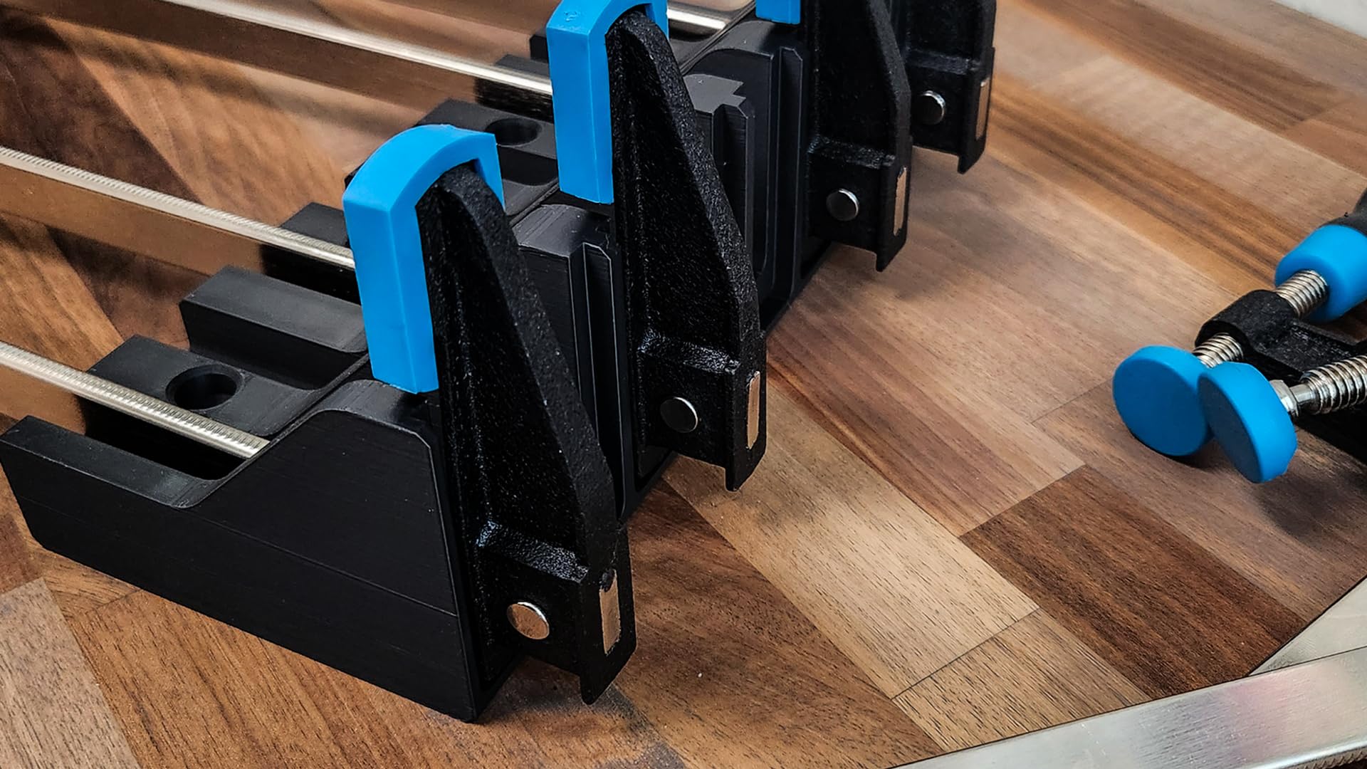 Wood Clamp Holder, Pipe Clamp Rack, Organizer with 8 Slots, Wall ...