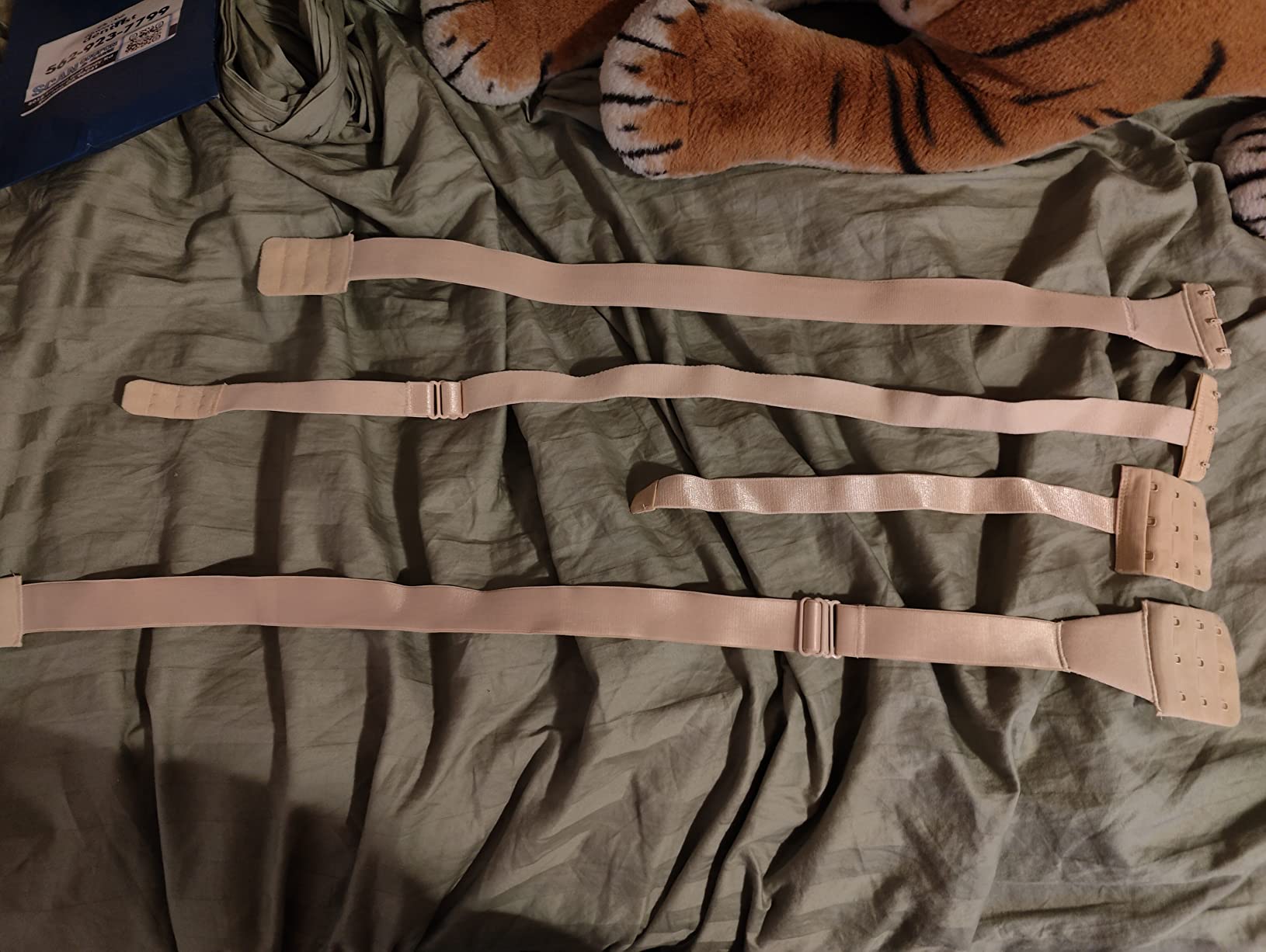 Maidenform Women's Low Back Bra Converter at Amazon Women’s Clothing store