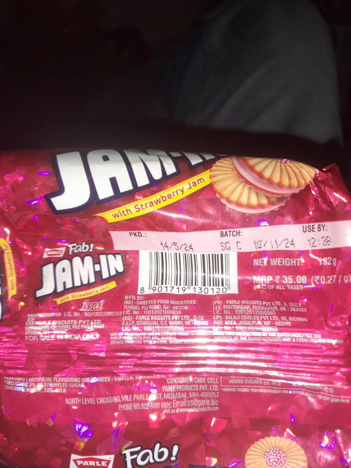 Parle Fab Jam-In Mixed Fruit Sandwich Biscuits, 495G - Flavoured ...