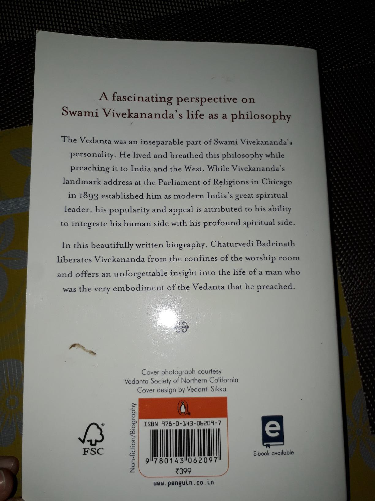 Buy Swami Vivekananda : The Living Vedanta Book Online at Low Prices in ...