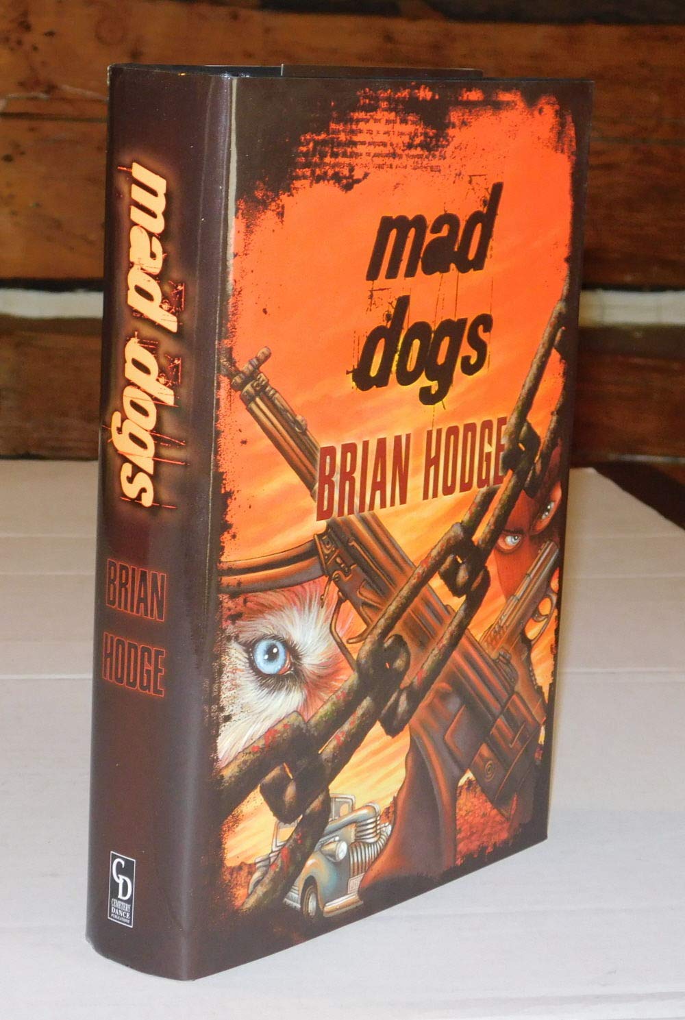 Amazon.com: Mad Dogs: 9781587671494: Brian Hodge, Jill Bauman: Books
