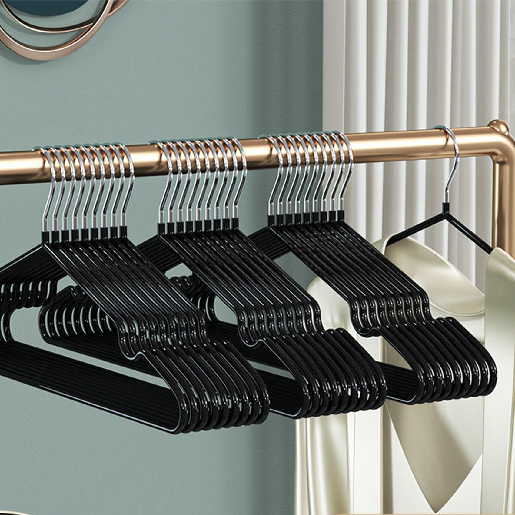 Metal Clothes Hangers (40 cm) - Pack of 40 Space-saving Hangers for ...