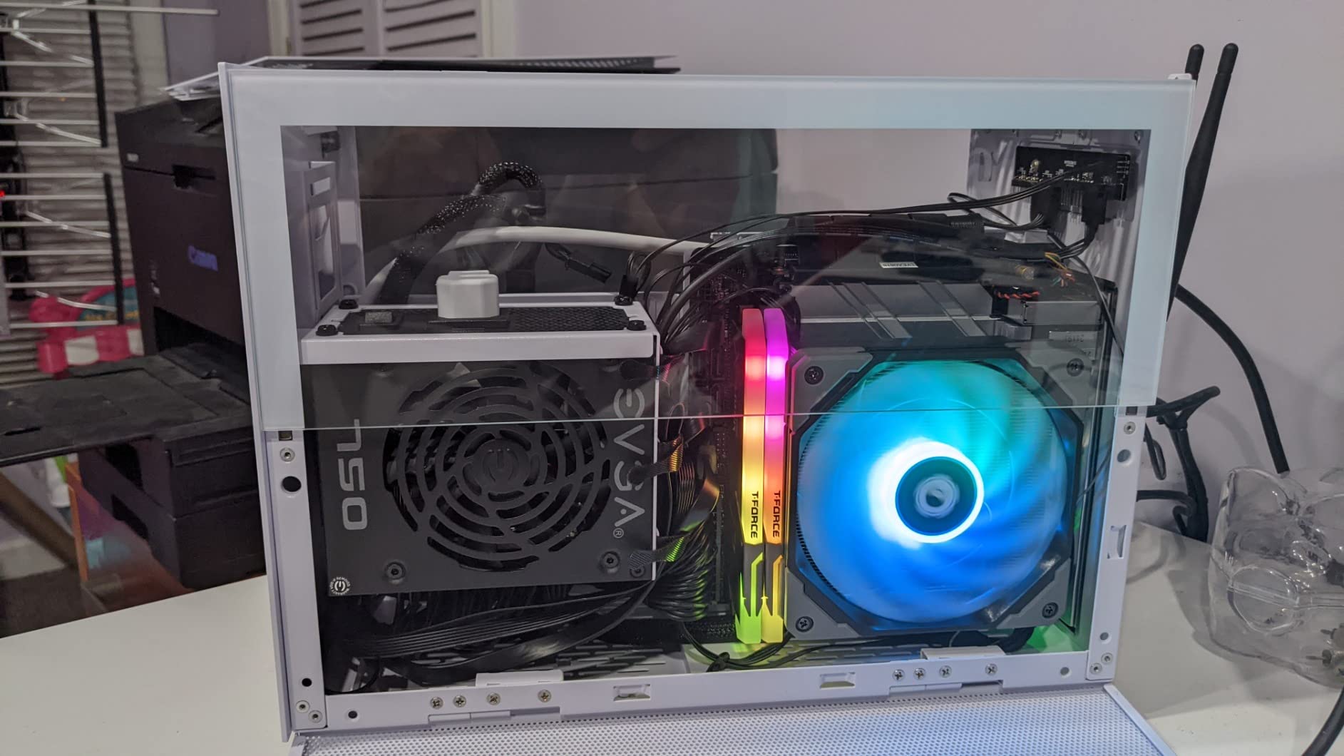 $24/mo - Finance Lian Li Q58 White Color SPCC / Aluminum / Tempered ...