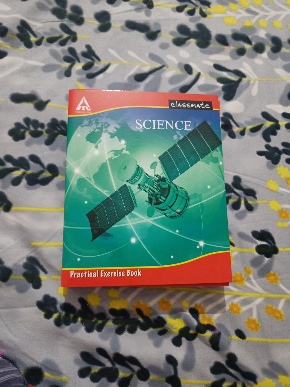 Classmate Practical Notebook - Single Line/blank, 100 Pages, Hard Cover ...