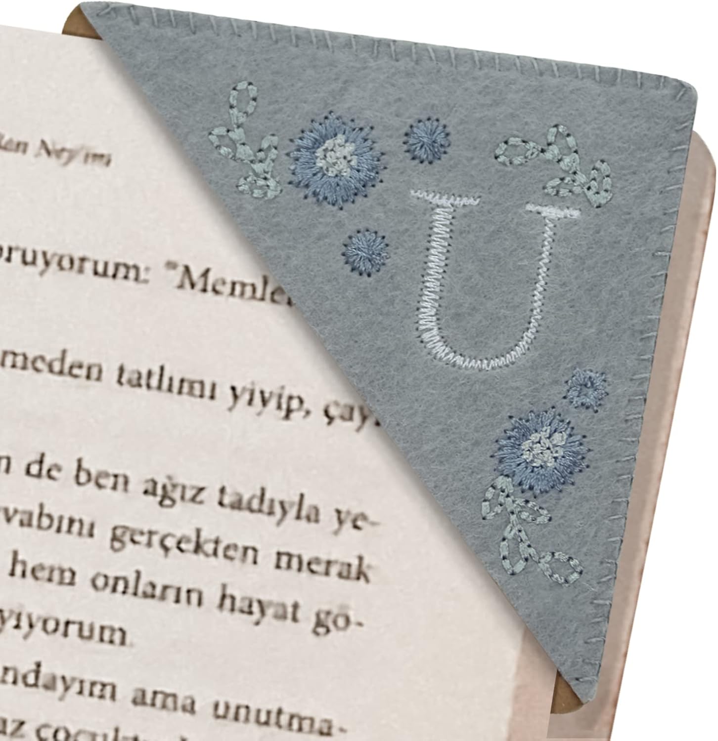 Amazon.com: Zuihug Embroidered Corner Bookmark - DIY Custom Bookmarks ...