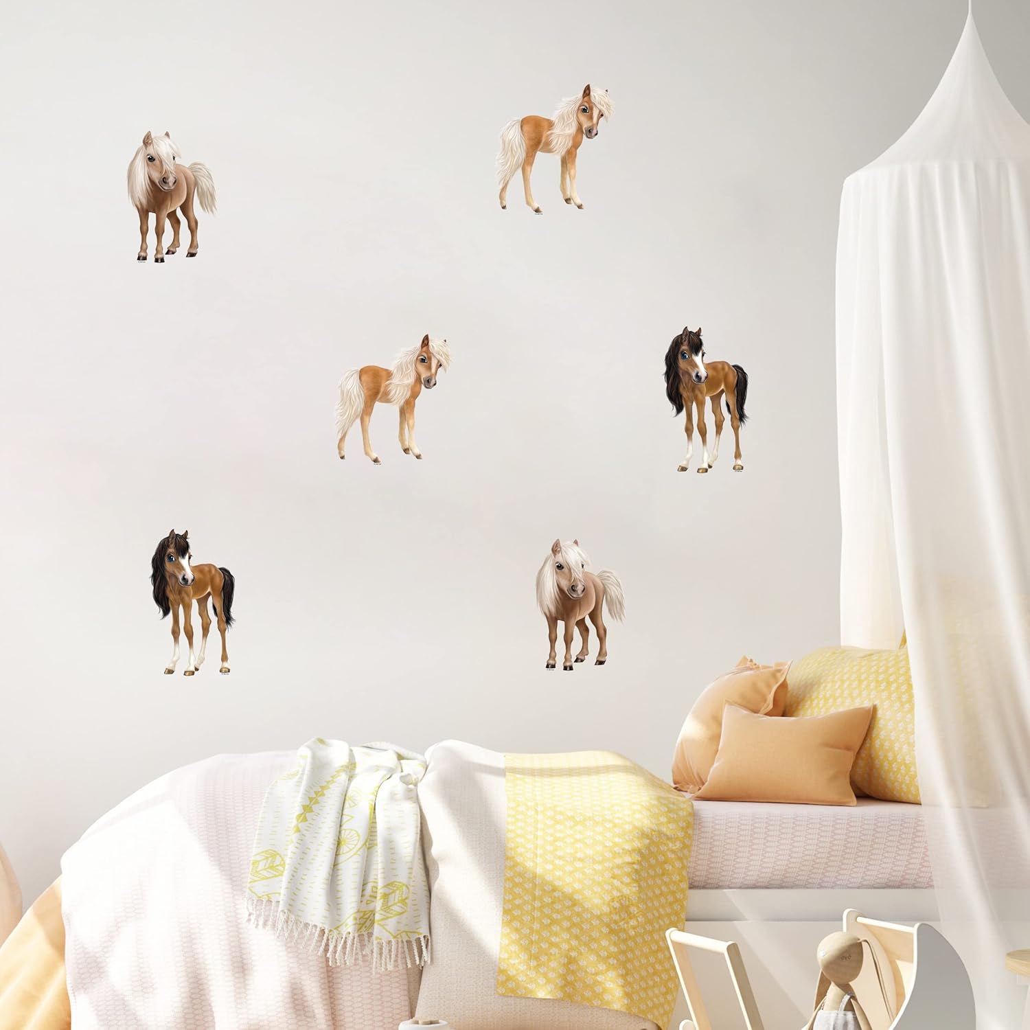 Amazon.com: Decalcomania Horses Wall Decals by Animal Club ...