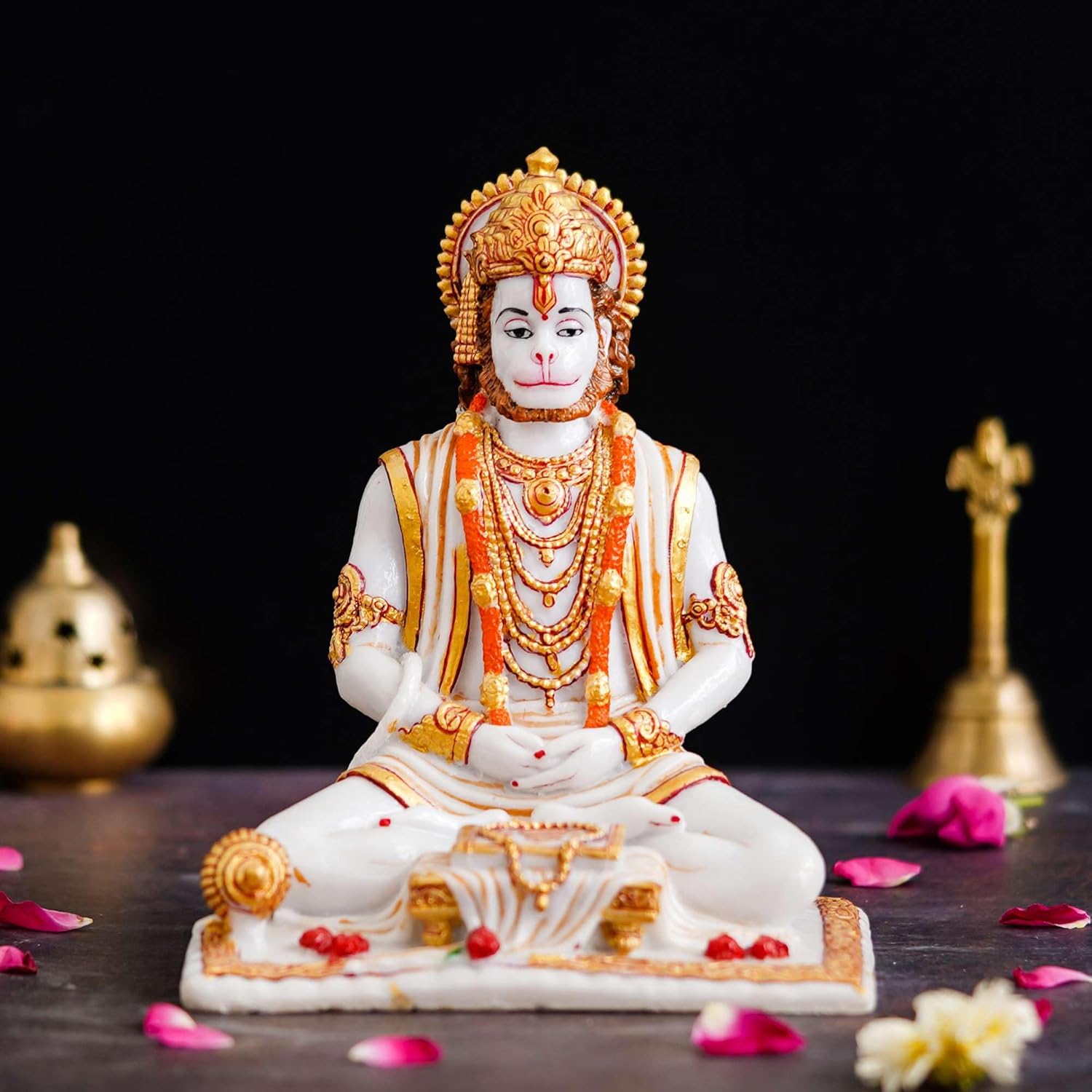 Amazon.com: Niyaara Crafts Lord Hanuman Sitting Statue with gada ...