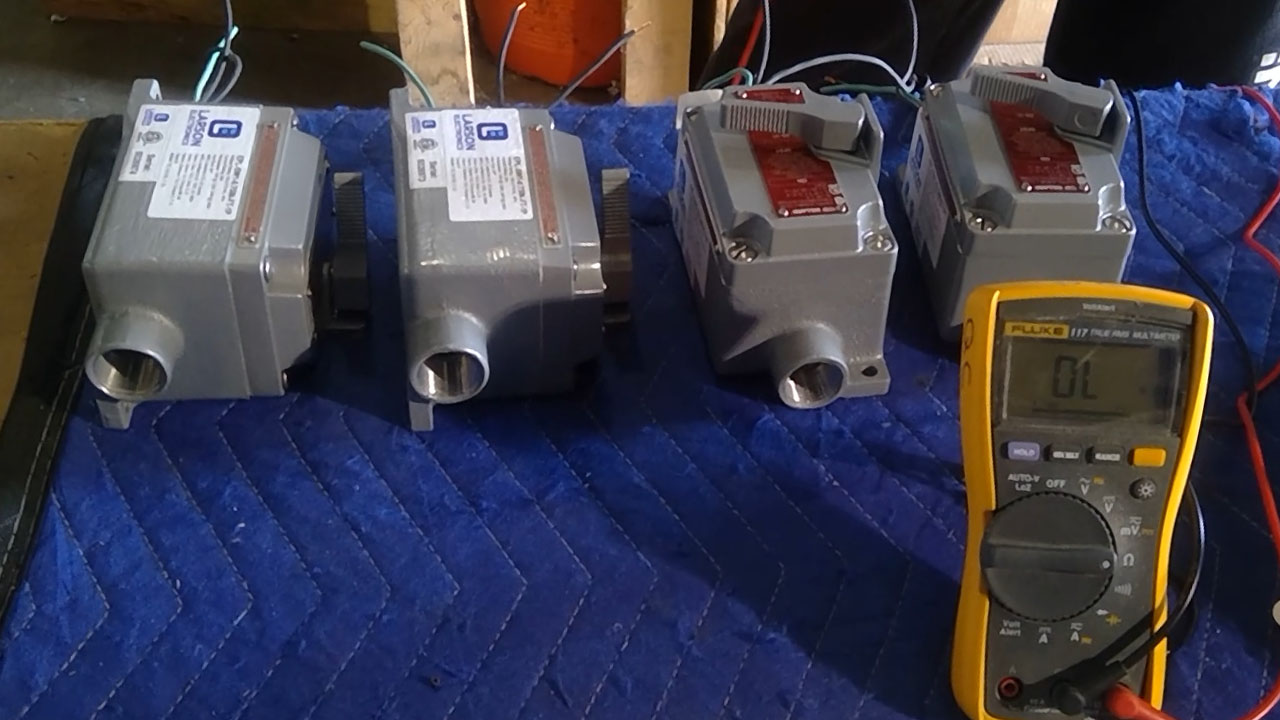 Watch Explosion Proof Switch - Class 1 Div 1 and Class 2 Div 1 on ...