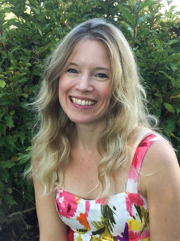 Amazon.com: Jill Dolan: books, biography, latest update