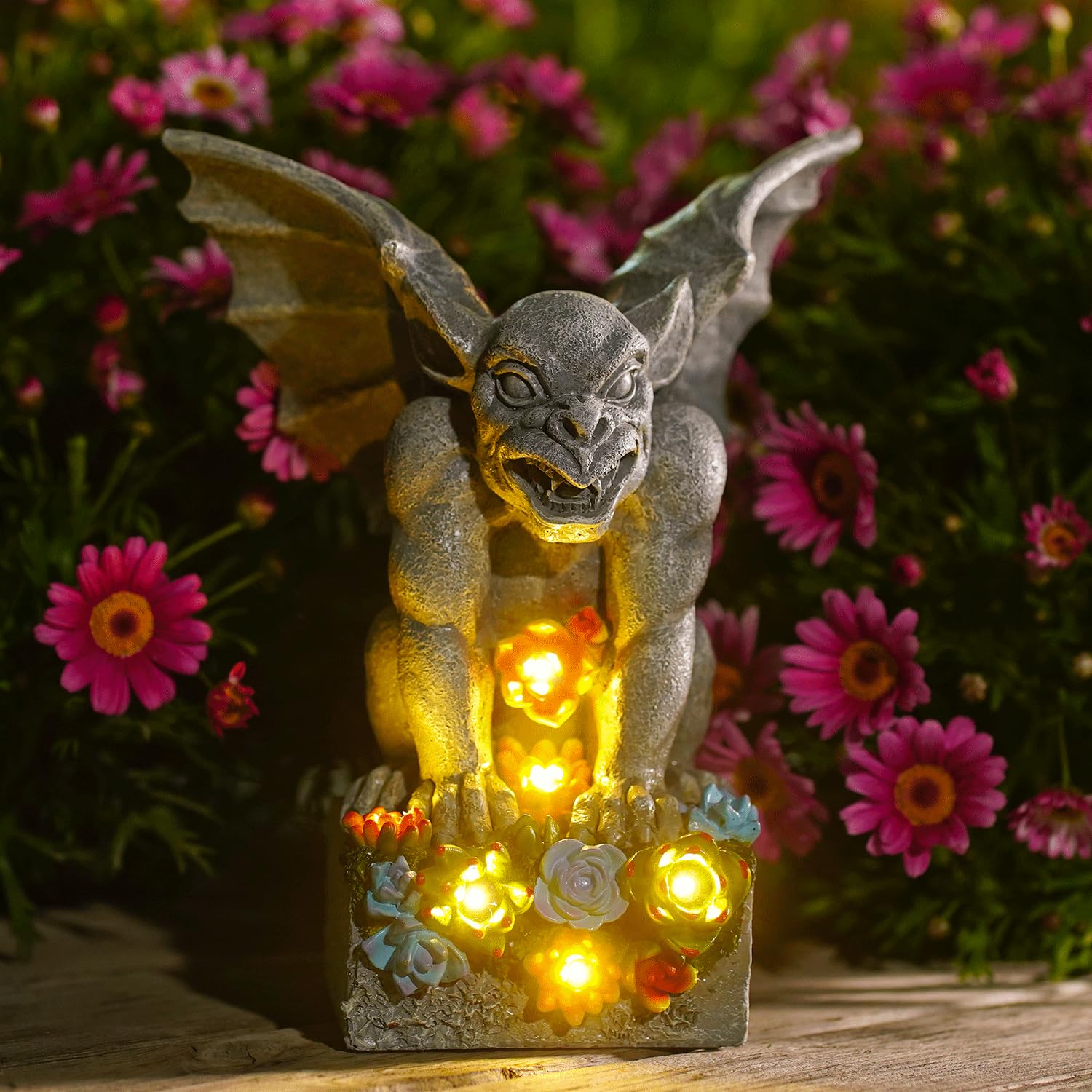 Amazon.com: Philodwell Solar Gothic Gargoyle Garden Statues: Outdoor ...