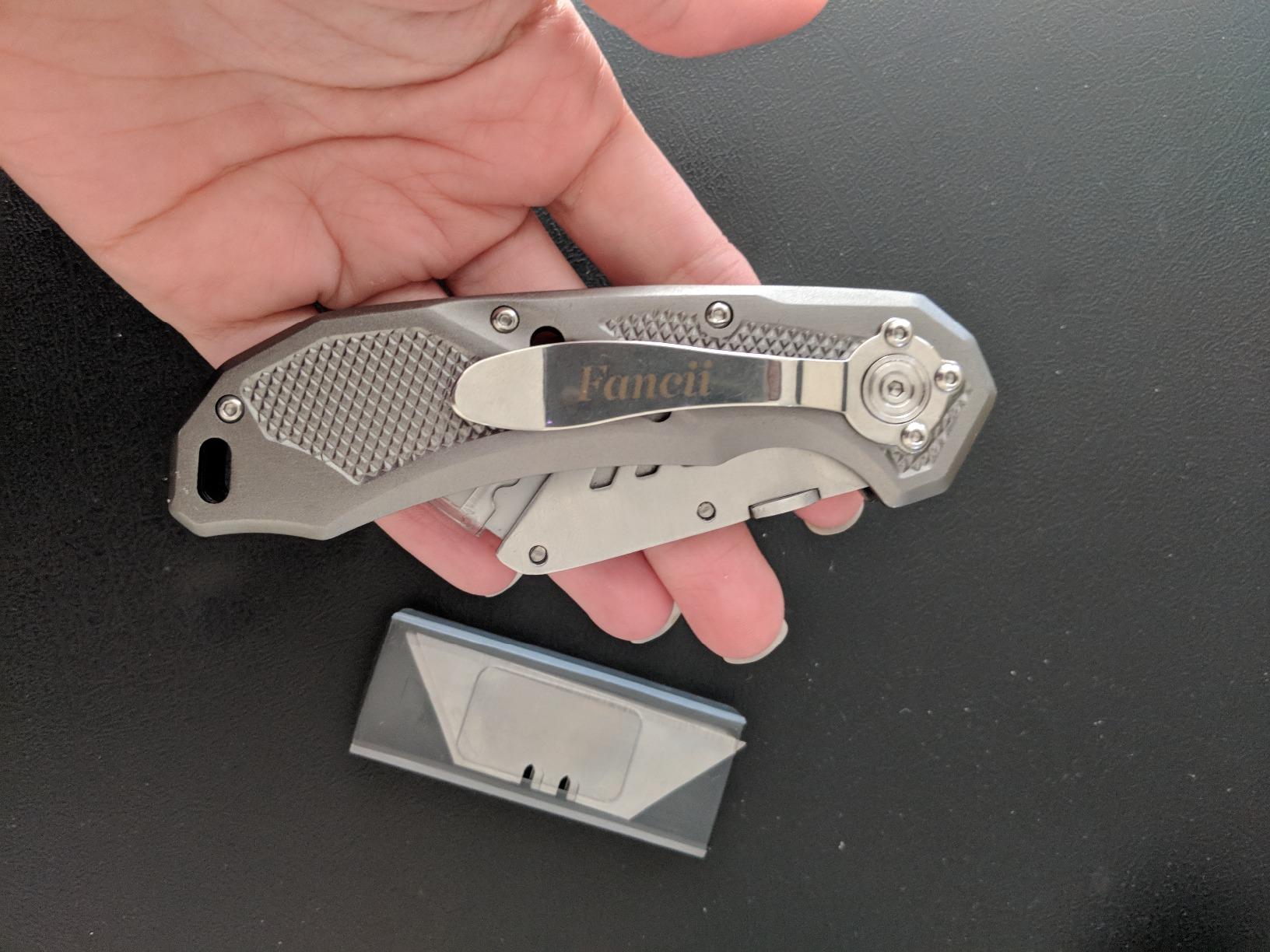 FC Folding Heavy Duty Utility Knife - Box Cutter with Holster, Quick ...