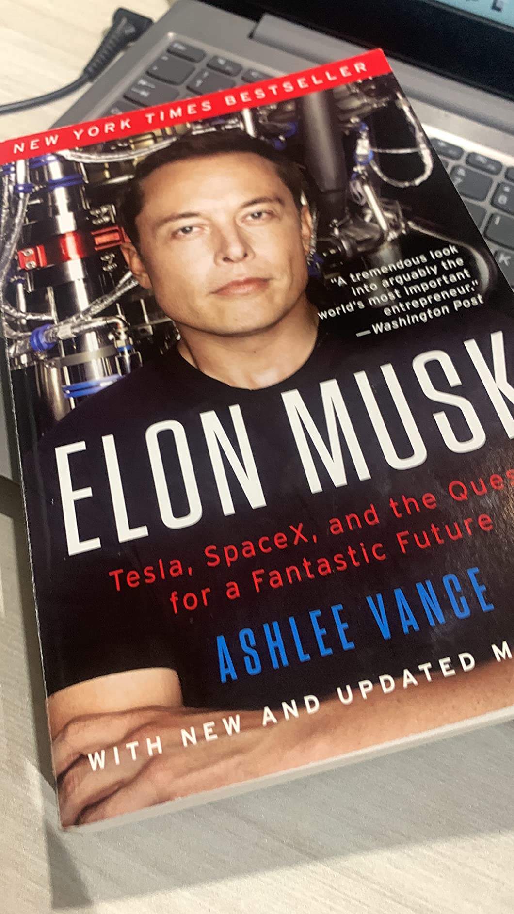 Elon Musk: Tesla, SpaceX, and the Quest for a Fantastic Future | Amazon ...