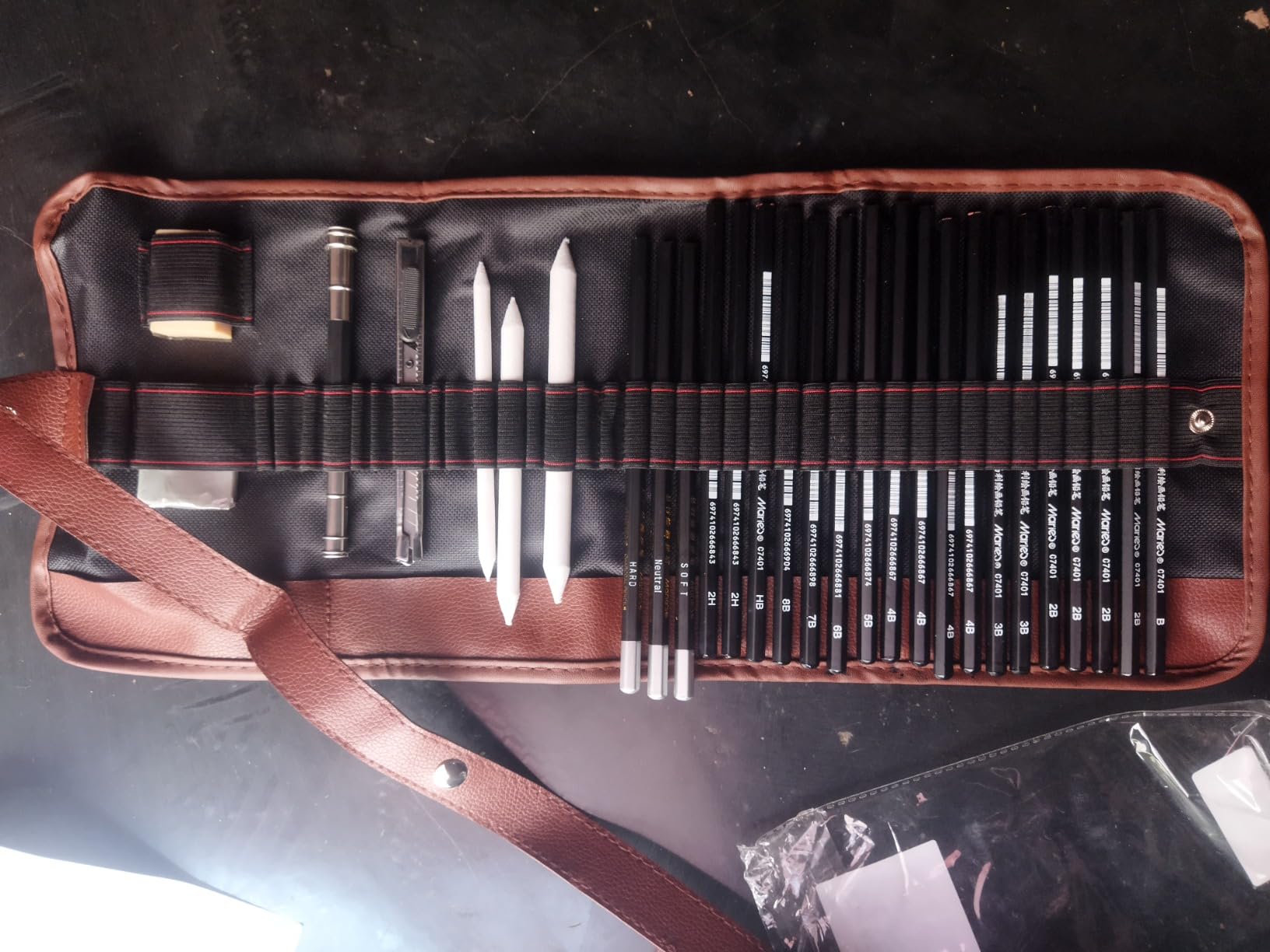 URBANFIX 29 Pieces Professional Sketching & Drawing Art Tool Kit with ...