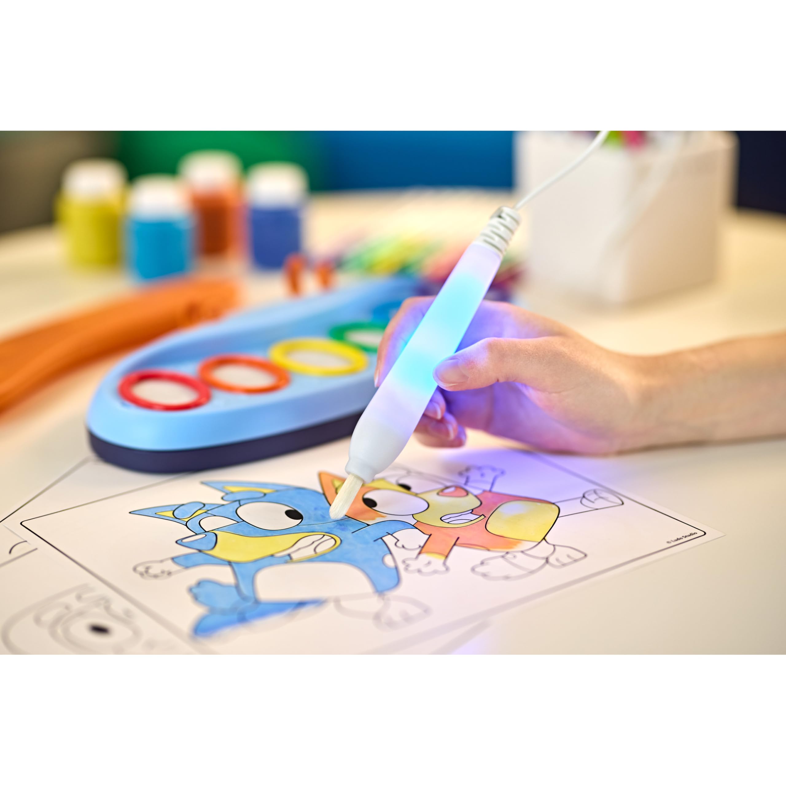 Snapklik.com : Bluey Color Wonder Magic Light Brush, Mess Free Painting ...