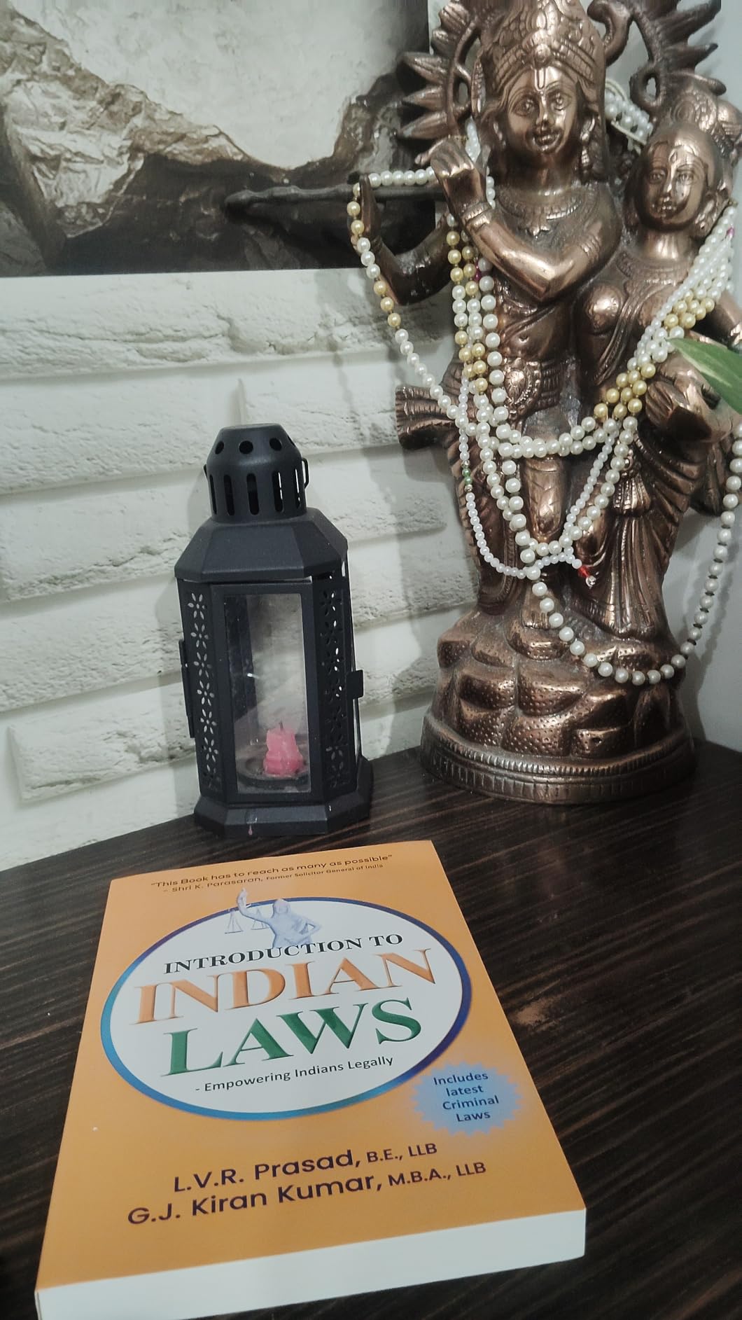 Buy Introduction to Indian Laws - Concise Legal Hand book for Law ...