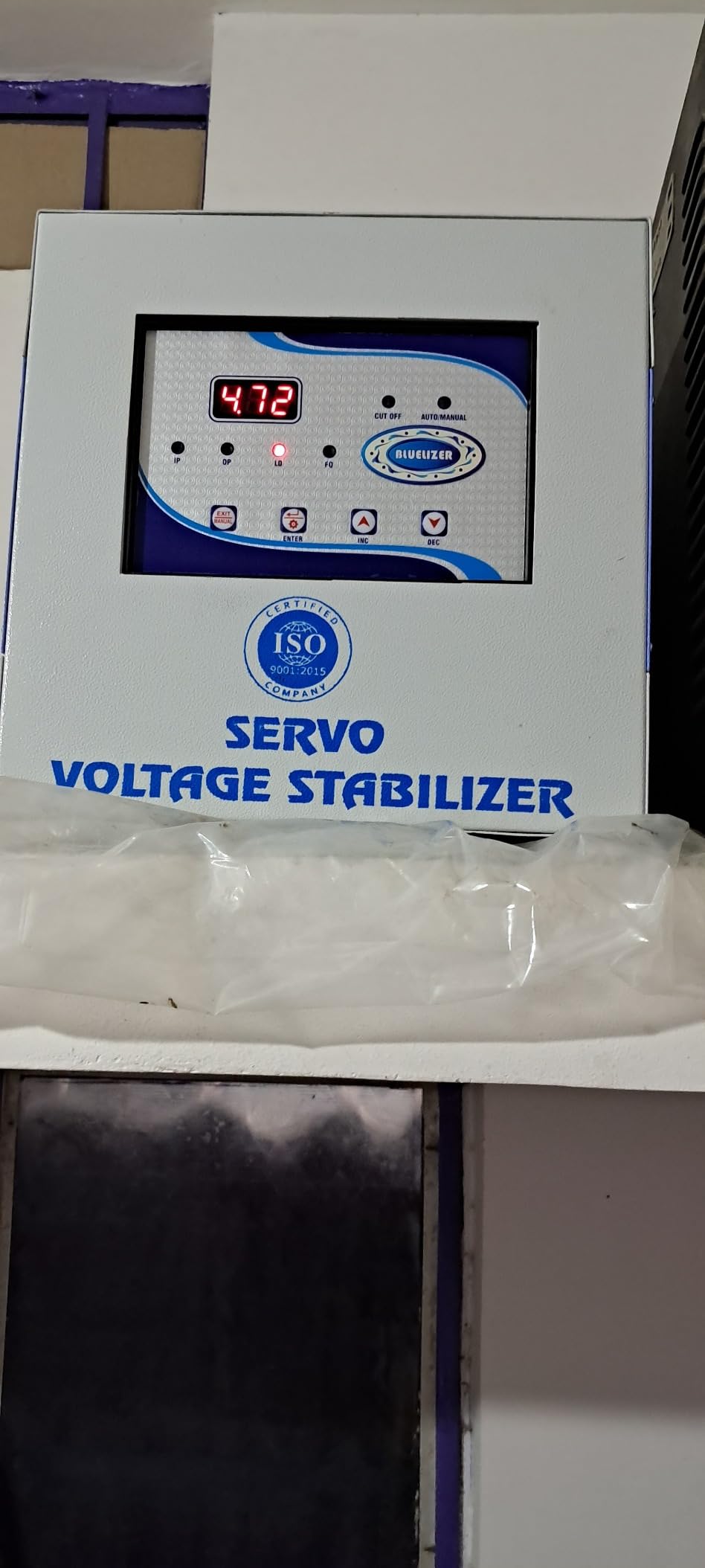 BLUELIZER 5 KVA Servo STABILIZER WorkingRange (100-285 V) with High/Low ...