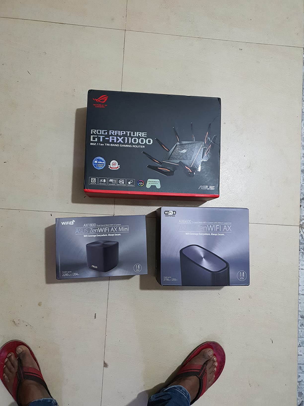 ASUS ZenWiFi XT8 Tri-Band Mesh WiFi 6 System