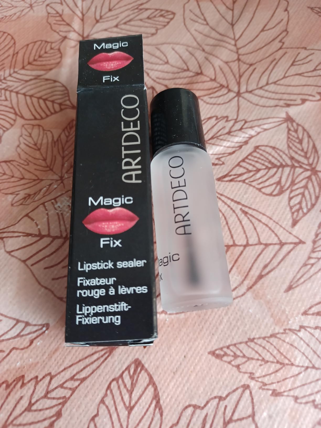 Artdeco Magic Fix Lippenstiftfixierung - Transparente Versiegelung für kussechte, wasserfeste ...
