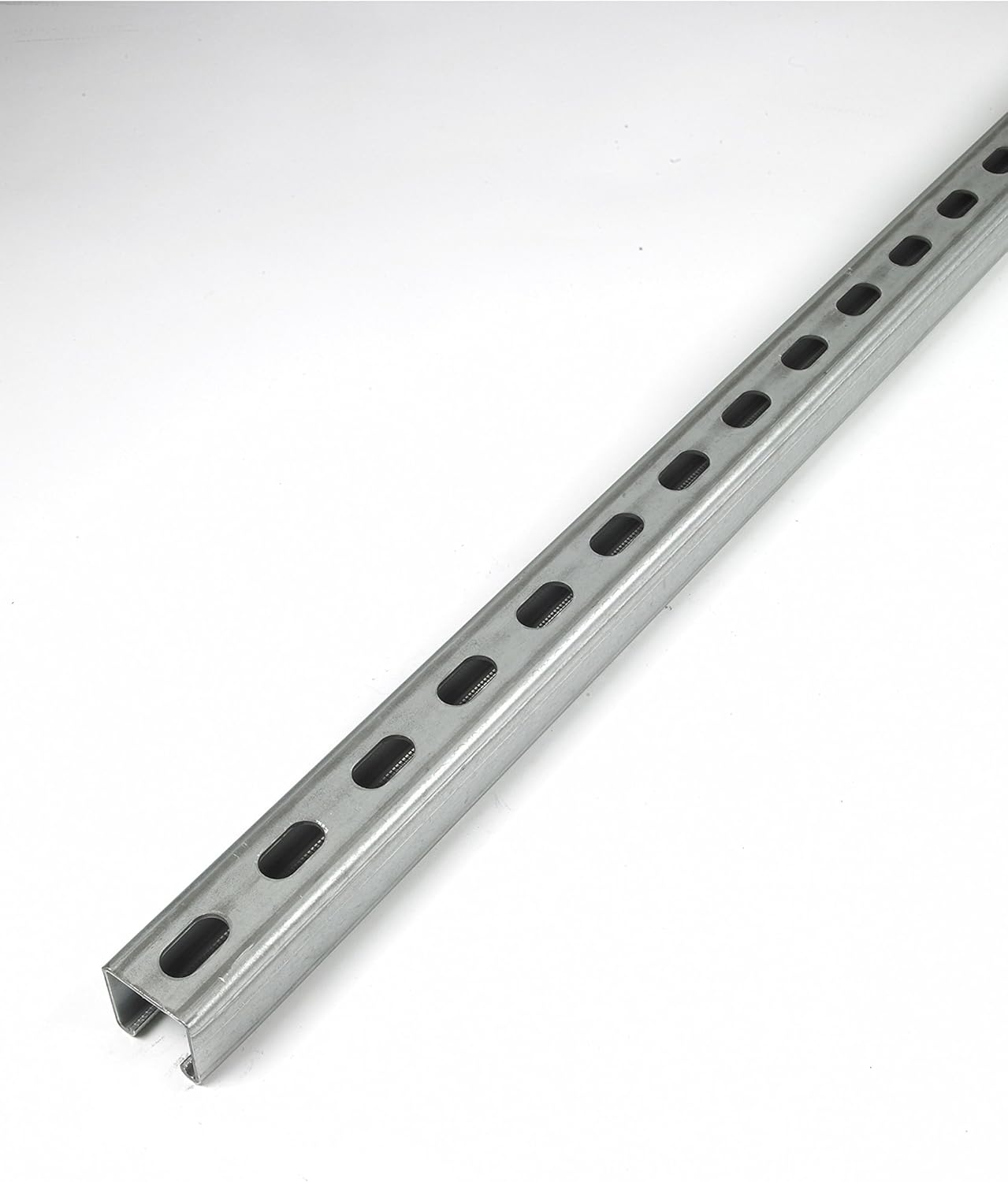 Unistrut P1000TA4 41x41mm Slotted Pre-Galvanised Channel 6m, Silver ...